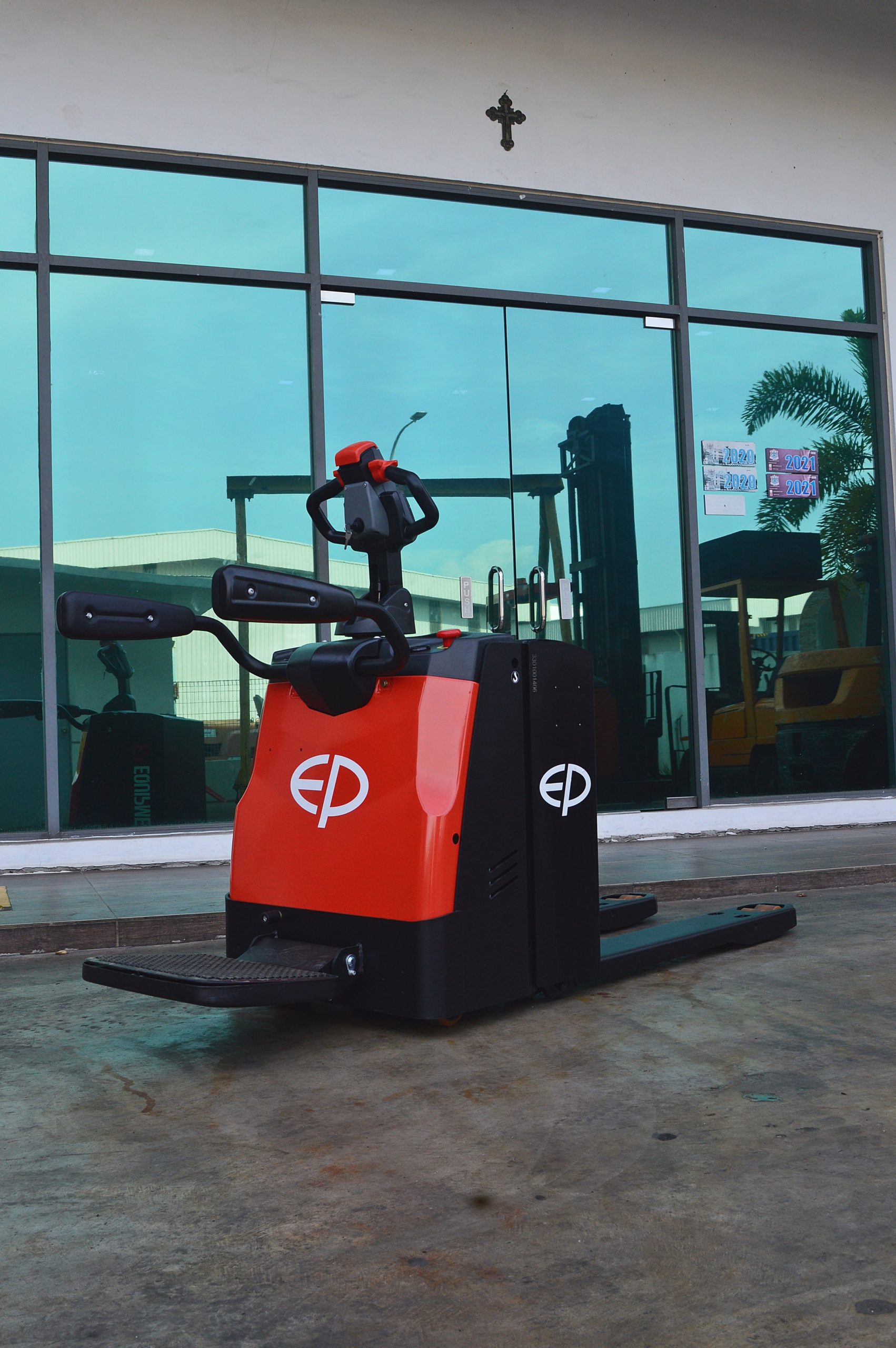 EP ELECTRIC PALLET TRUCK – Advance Genesis Equipment